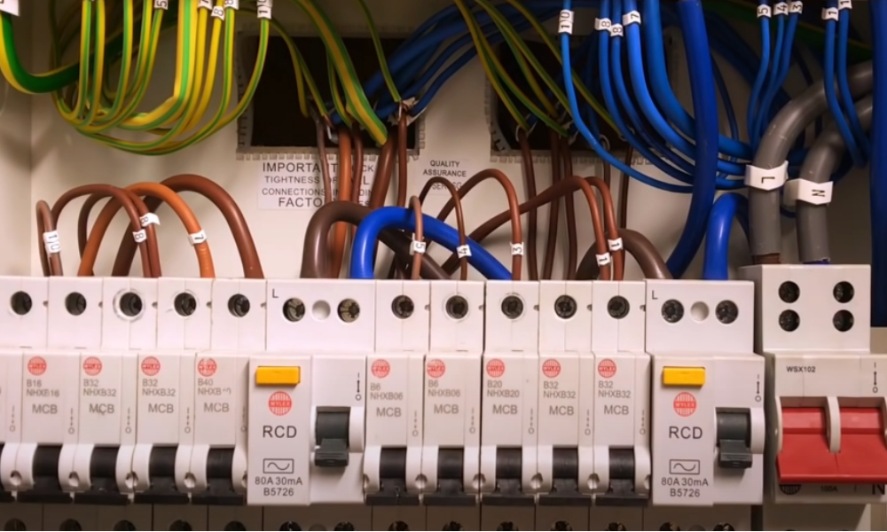 What is a Residual current device (RCD) - Wiring Regulations Information